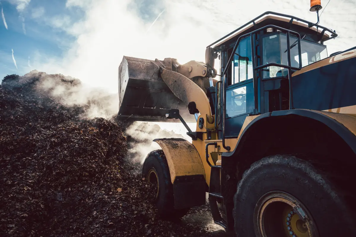 Herbicide Contamination in Compost: Risks, Research, Solutions ...
